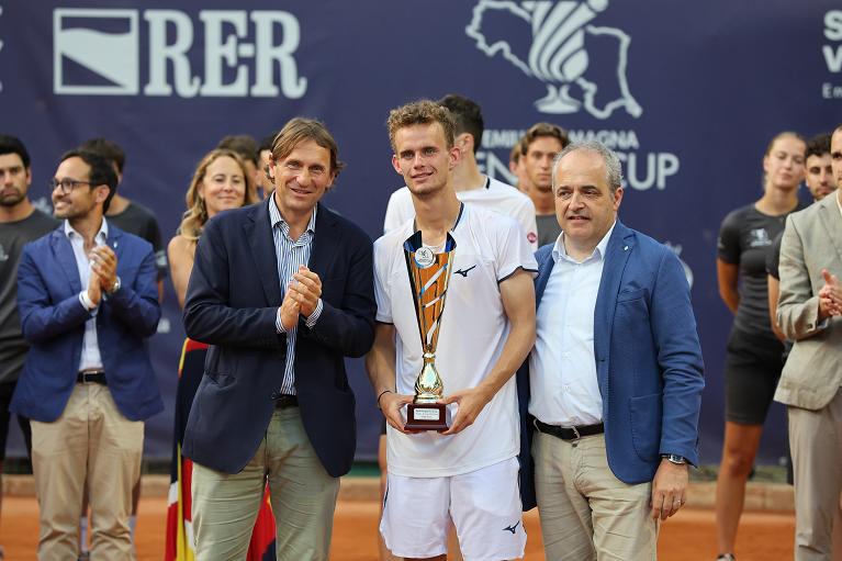 Van Assche conquista l’Emilia-Romagna Tennis Cup: Parma applaude il ...